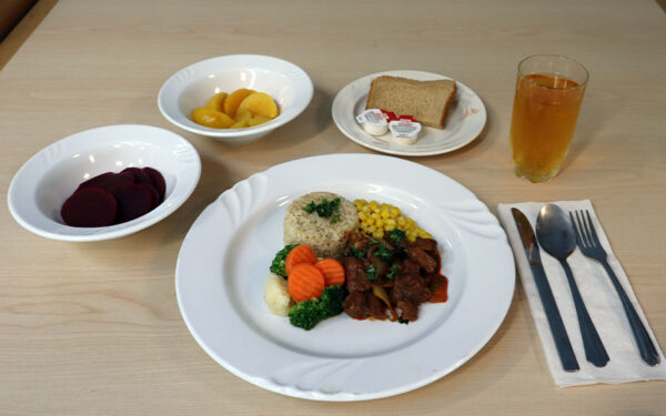 Our Meals - St. Vincent Meals on Wheels